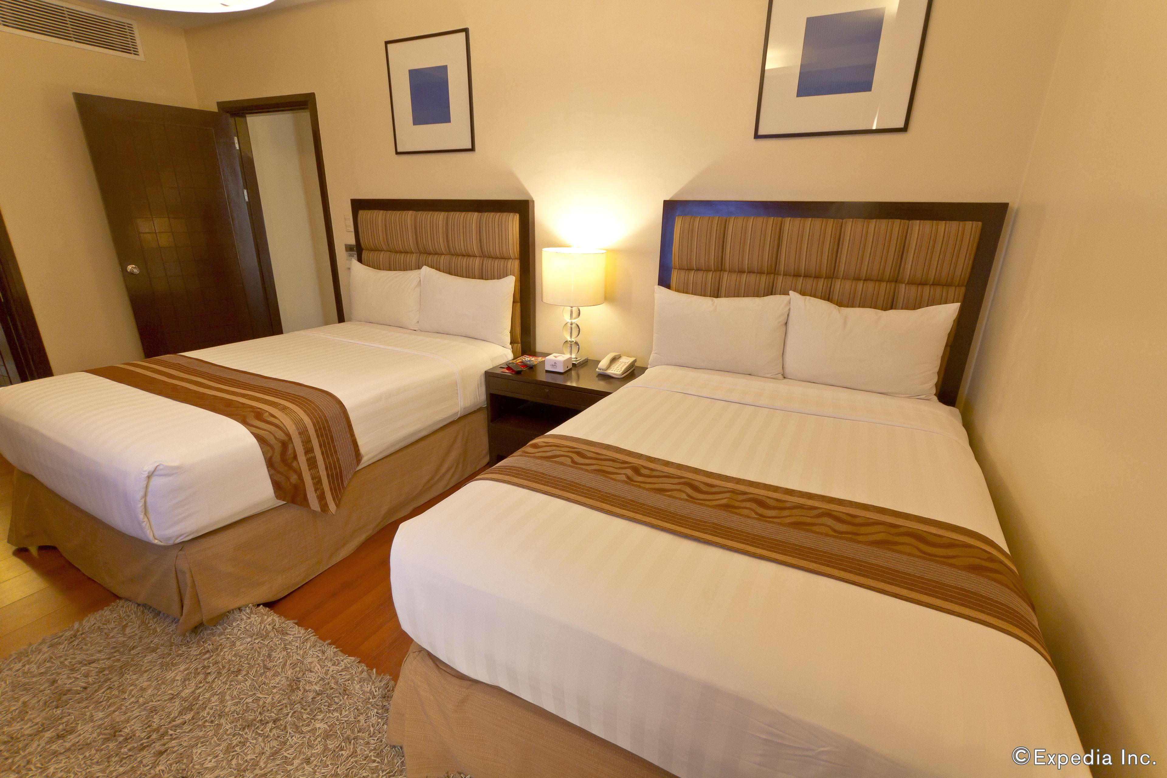 CROWN REGENCY HOTEL & TOWERS, CEBU